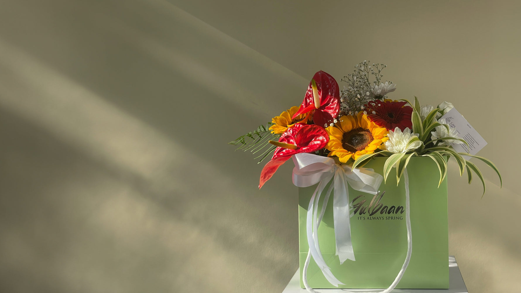 Blooms & Bouquets: Fresh Flowers Express Emotion | Gulbaan