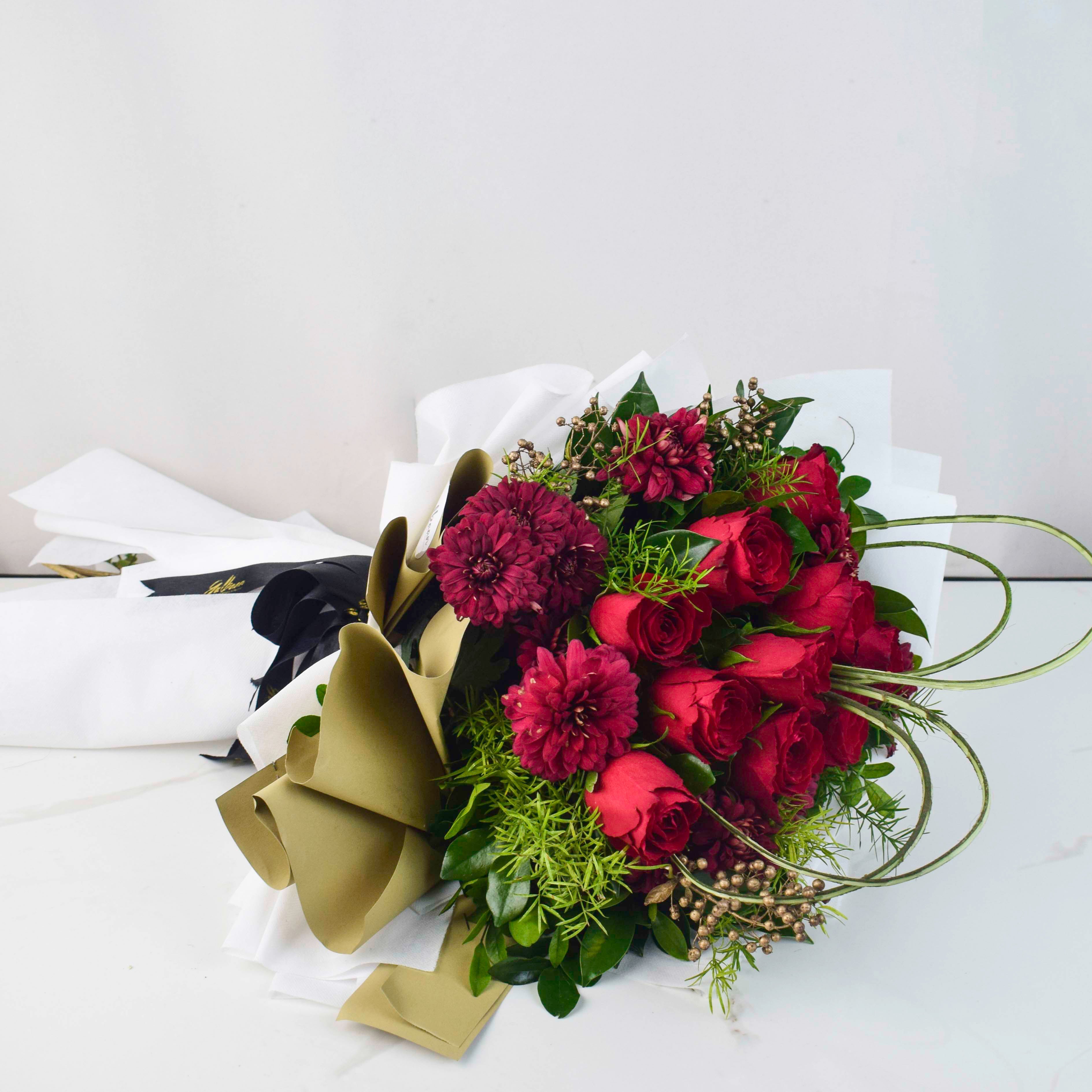 Blooms & Bouquets: Fresh Flowers Express Emotion | Gulbaan